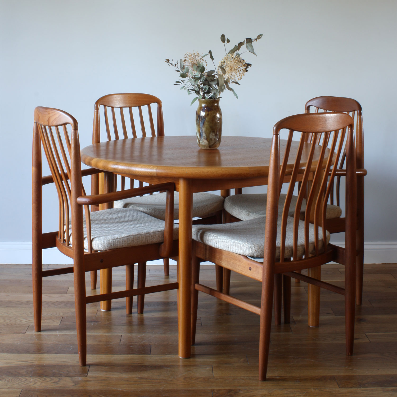 Danish Extendable Teak Dining Table by Benny Linden - Original Homewares