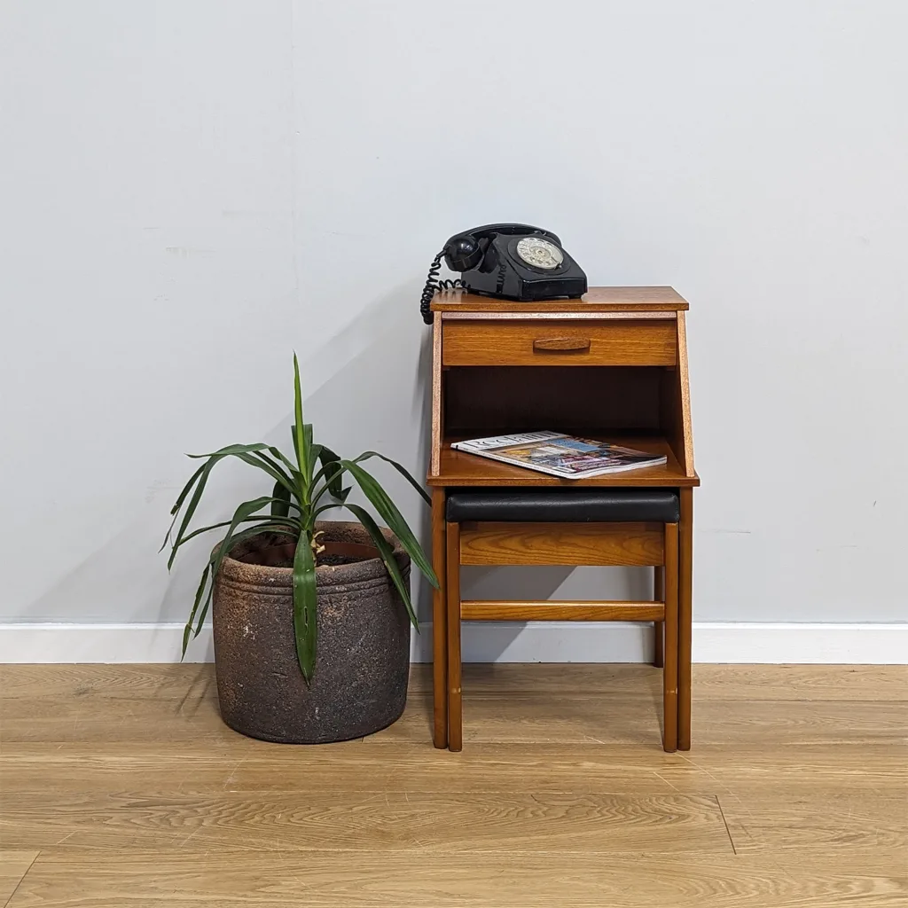 Original Vintage 1960s Chippy Telephone Table with Integral Seat ...