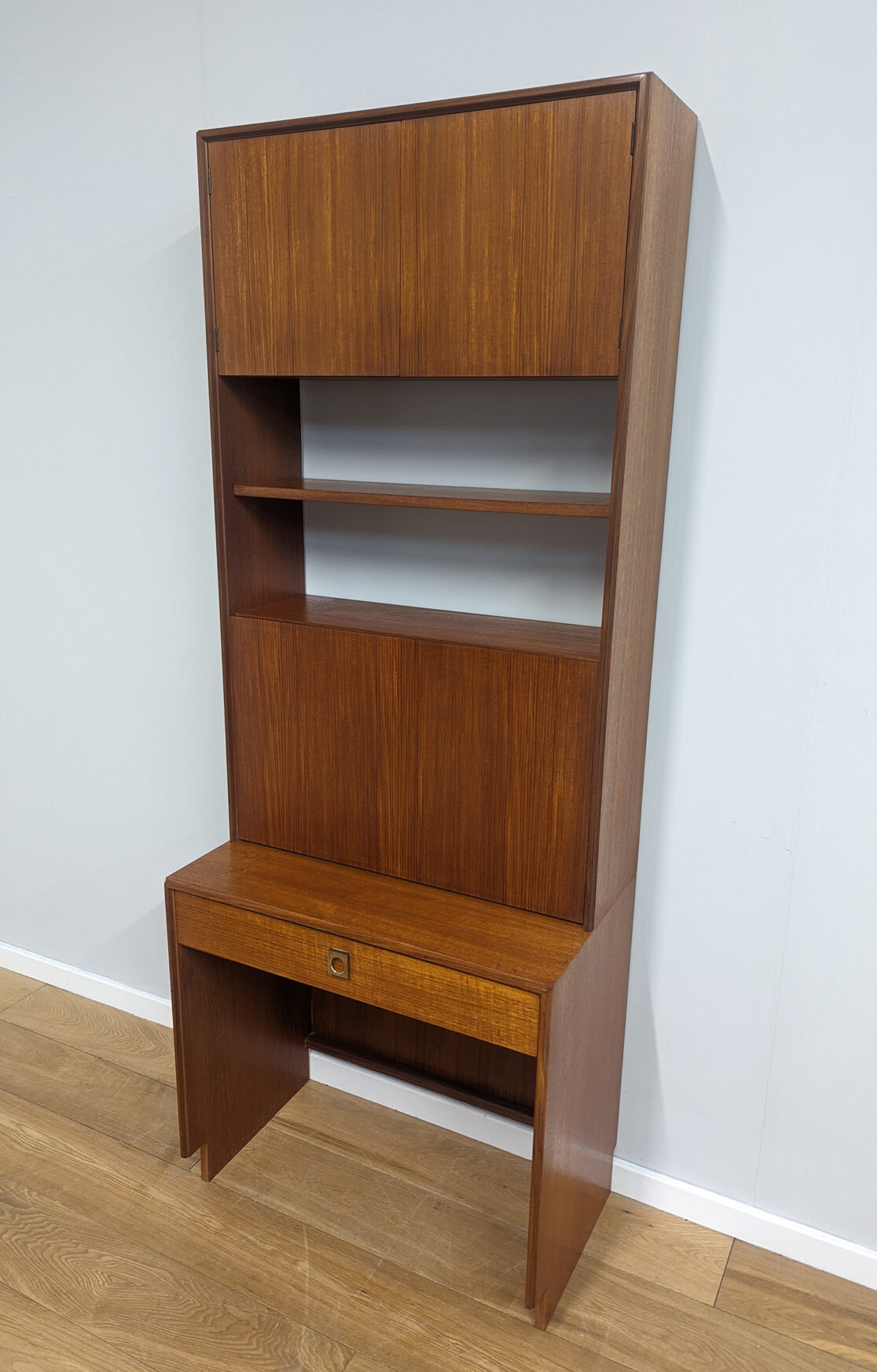 Vintage 1970s G Plan Form Five Teak Shelf Unit with Desk - Original ...